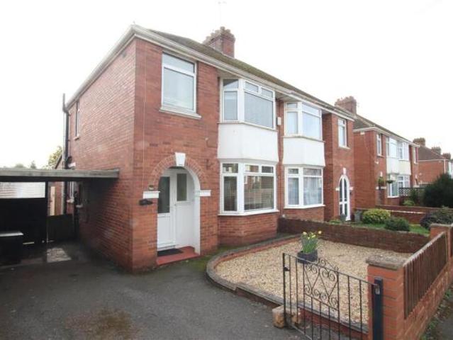 3 bedroom semi detached house for sale in Summerway, Exeter, EX4