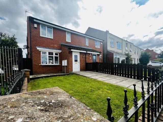 3 Bedroom Semi detached House For Sale In Sunderland, Tyne And Wear