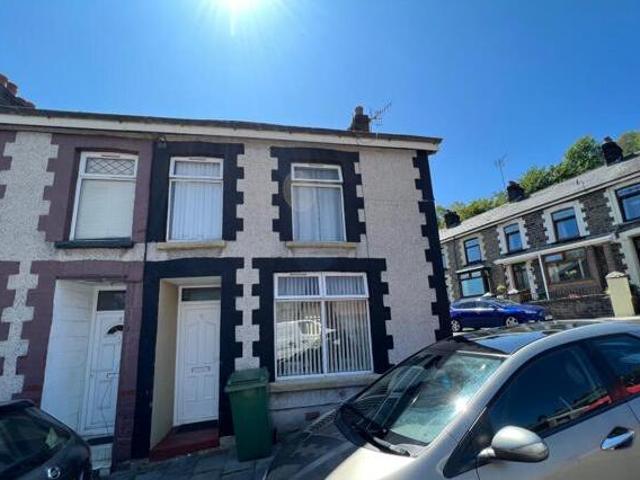 3 Bedroom Semi detached House For Sale In Sunnybank