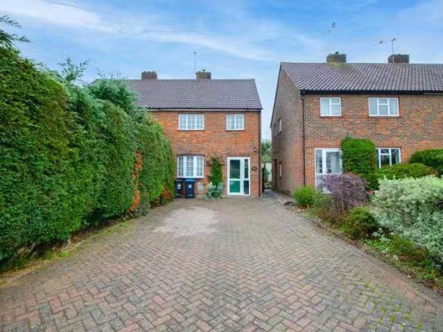 3 bedroom semi detached house for sale in Sunnybank, Warlingha.