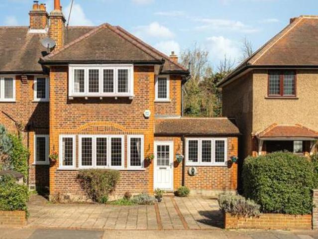 3 Bedroom Semi detached House For Sale In Surbiton