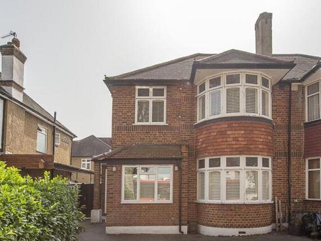 3 Bedroom Semi detached House For Sale In Surbiton