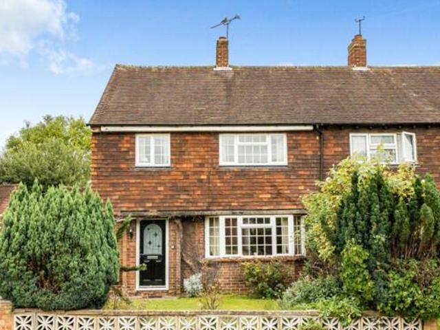 3 Bedroom Semi detached House For Sale In Surrey