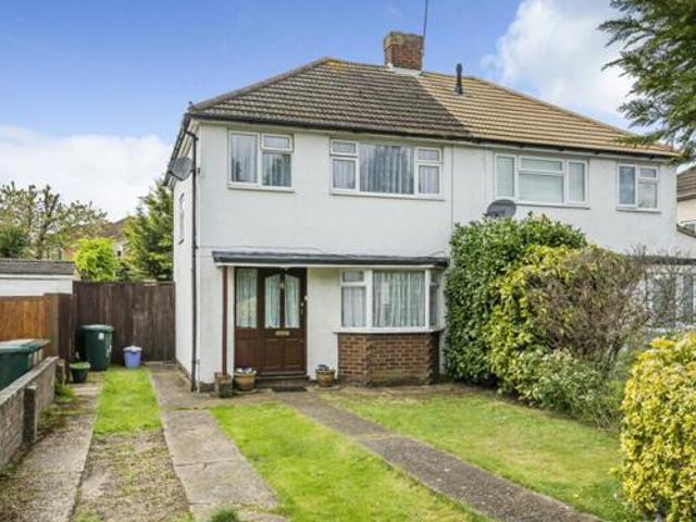 3 Bedroom Semi detached House For Sale In Surrey
