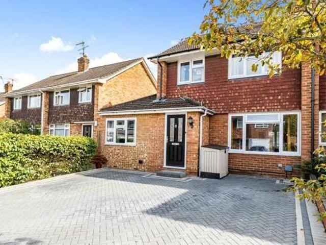 3 Bedroom Semi detached House For Sale In Surrey