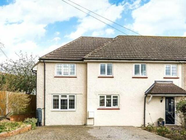 3 Bedroom Semi detached House For Sale In Surrey