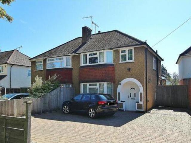 3 Bedroom Semi detached House For Sale In Surrey