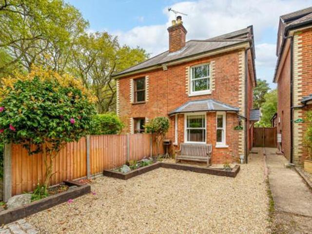3 Bedroom Semi detached House For Sale In Surrey