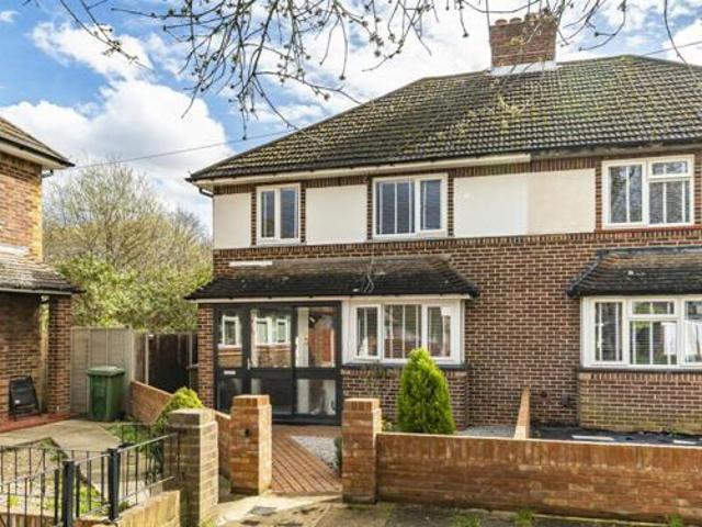 3 Bedroom Semi detached House For Sale In Surrey