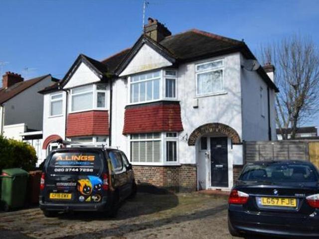 3 Bedroom Semi detached House For Sale In Sutton