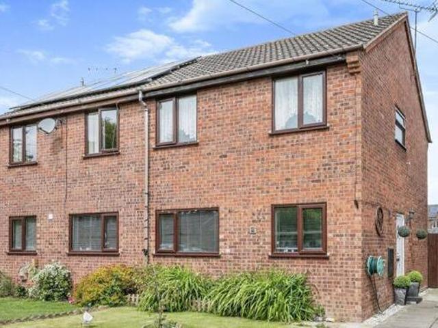 3 Bedroom Semi detached House For Sale In Sutton