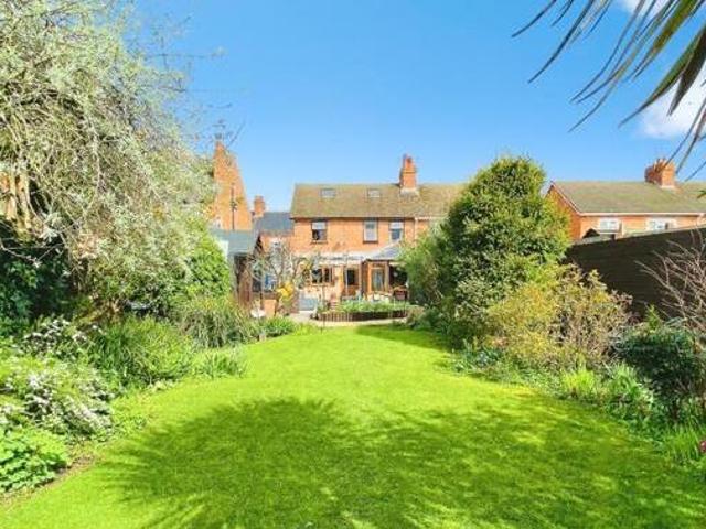 3 Bedroom Semi detached House For Sale In Syston