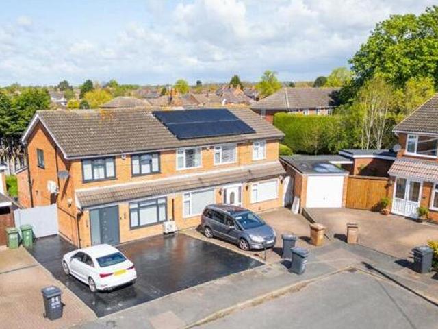 3 Bedroom Semi detached House For Sale In Syston, Leicester