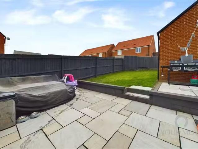 3 bedroom Semi Detached House for sale, Stockburn Road, Barton.