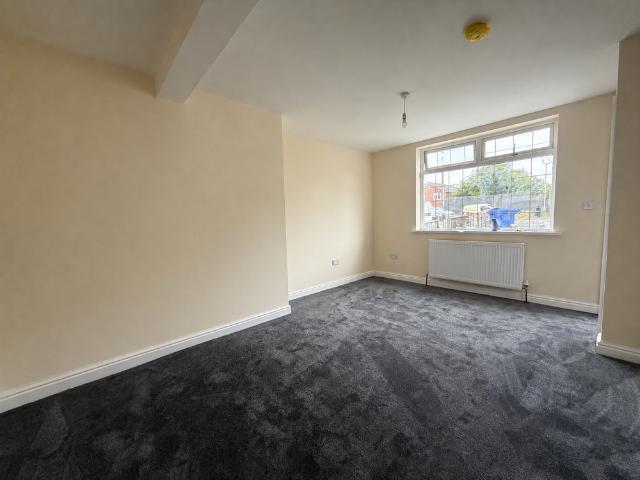 3 Bedroom Semi detached house for Rent