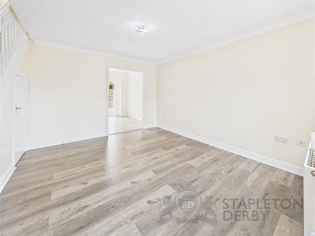 3 Bedroom Semi Detached House for Rent