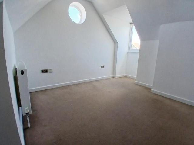 3 bedroom semi detached house for rent in 1 Glynns Court, Southwood Road, Ramsgate, Kent, CT11 0BA, CT11