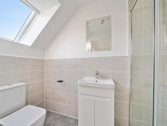 3 bedroom semi detached house for rent in 3 bedroom Semi Detached House in Bairstow Road, Aylesford, ME20