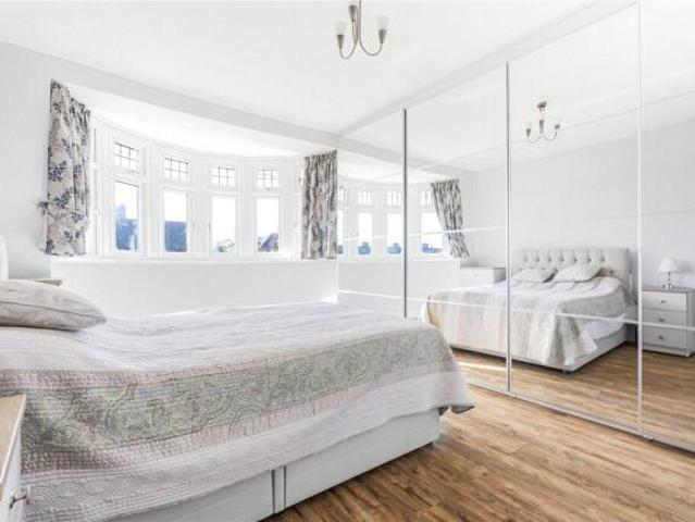 3 bedroom semi detached house for rent in Templar Road, North Oxford, OX2