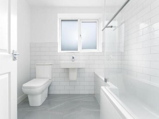 3 bedroom semi detached house for rent in Tennent Mews, York, YO24