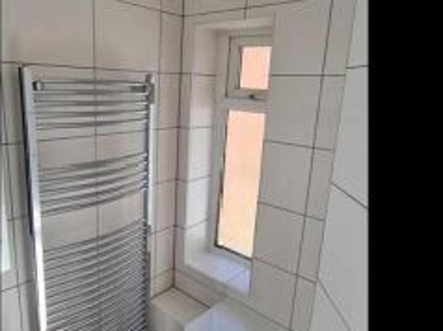 3 bedroom semi detached house for rent in Tennyson Road, Southampton, SO17