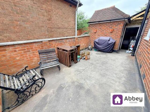 3 bedroom semi detached house for rent in Tetuan Road, Leicester, LE3
