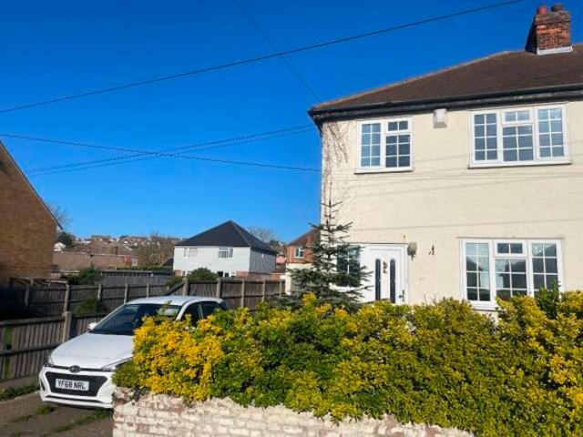 3 bedroom semi detached house for rent in The Broadway, Sheerness, Kent, ME12