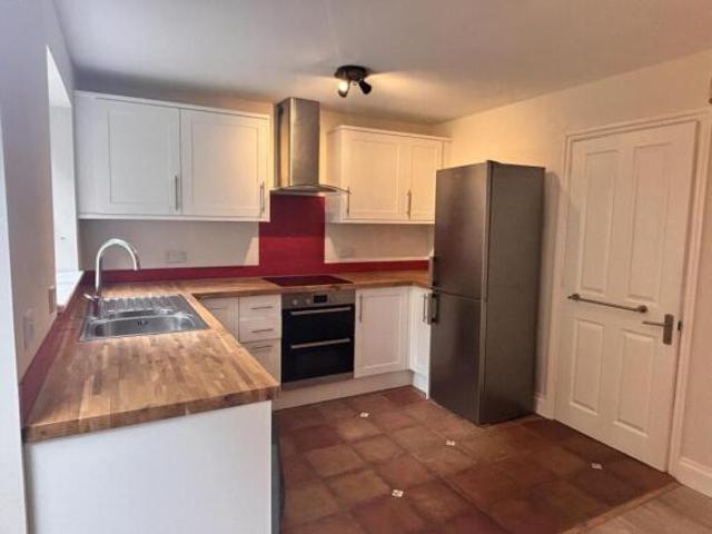 3 bedroom semi detached house for rent in The Maltings, Glenfield, LE3