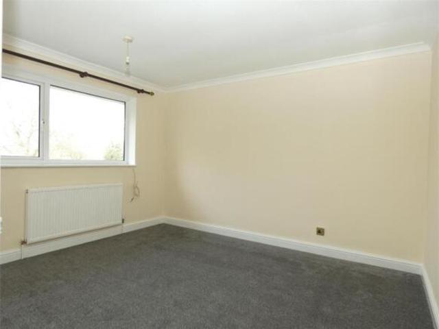 3 bedroom semi detached house for rent in The Pines, Broadstairs, Kent, CT10