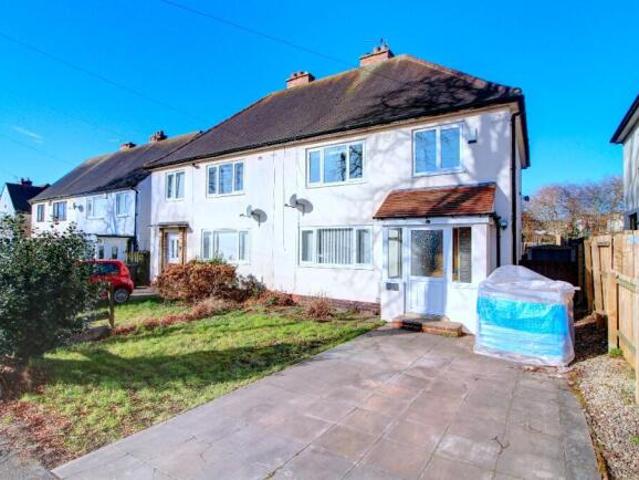3 bedroom semi detached house for rent in The Willows, Newcastle Upon Tyne, NE15