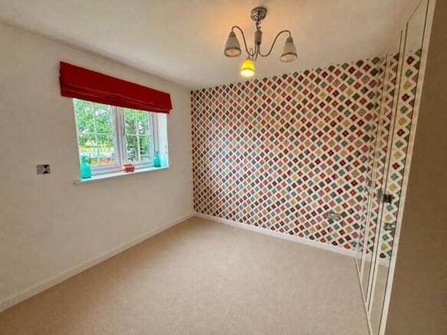 3 bedroom semi detached house for rent in Tiber Road, North Hykeham, LN6