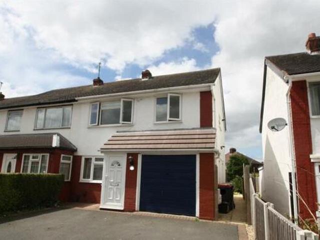 3 Bedroom Semi detached House For Rent In Trench, Telford