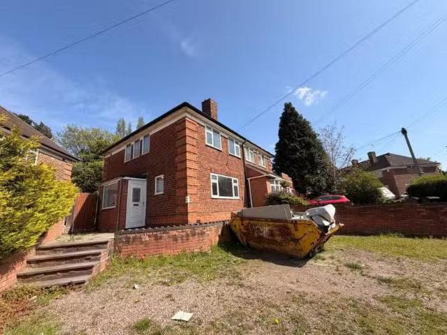 3 bedroom semi detached house for rent in Turfpits Lane, Birmi.