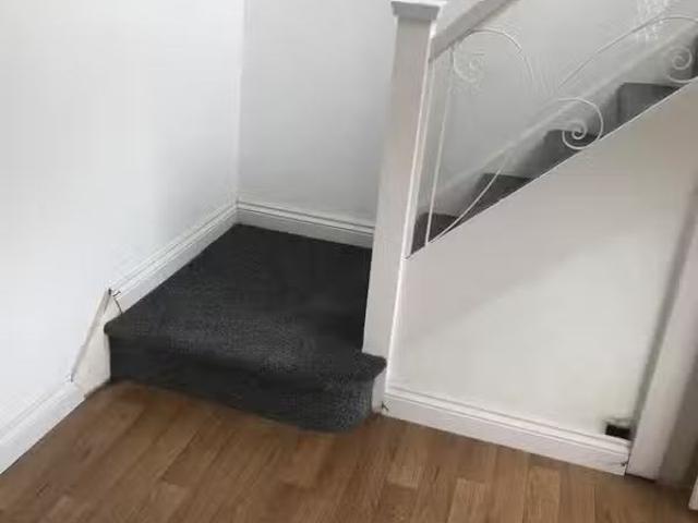 3 bedroom semi detached house for rent in Tuxford Road, Lytham.