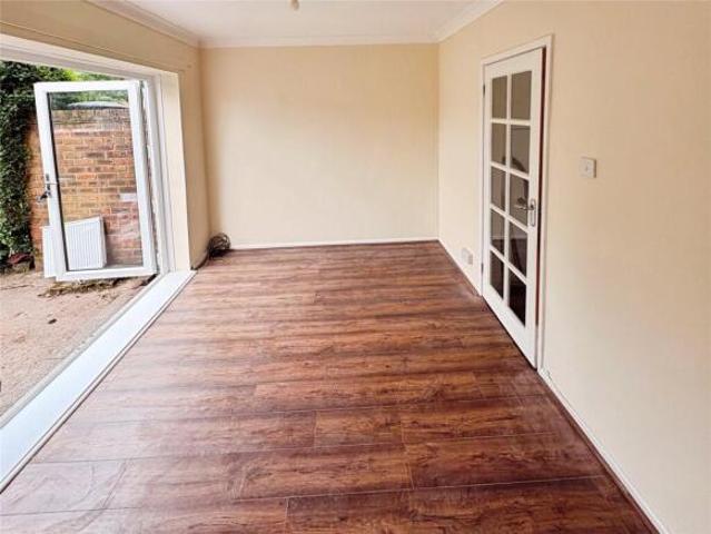 3 bedroom semi detached house for rent in Underhill Lane, Wolverhampton, West Midlands, WV10