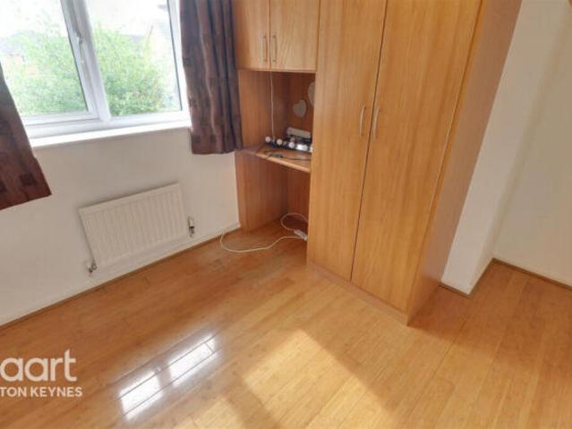 3 bedroom semi detached house for rent in Underwood Place, Oldbrook, MK6