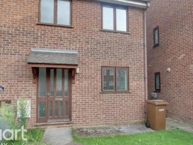 3 Bedroom Semi detached House For Rent In Upnor