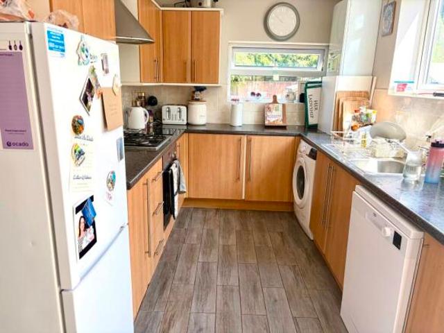 3 bedroom semi detached house for rent in Upper Shirley, SO15