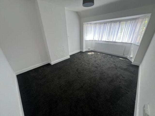 3 bedroom semi detached house for rent in Vibart Road, B26
