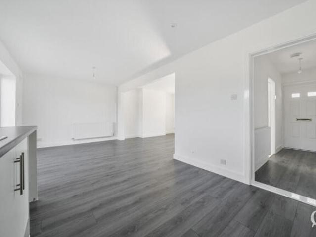 3 bedroom semi detached house for rent in Victoria Street, Sheerness, Kent, ME12