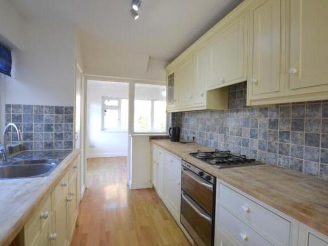 3 bedroom semi detached house for rent in Warley Mount, Brentwood, Essex, CM14