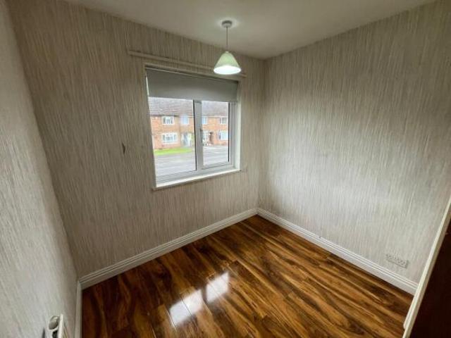 3 bedroom semi detached house for rent in Waterford Drive, Derby, City, DE21