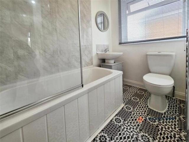 3 bedroom semi detached house for rent in Waterworks Lane, Winwick, Warrington, WA2