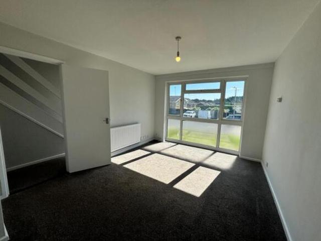 3 bedroom semi detached house for rent in Waylands, Swanley, BR8