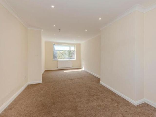 3 bedroom semi detached house for rent in Werrington Road, Stoke On Trent, ST2