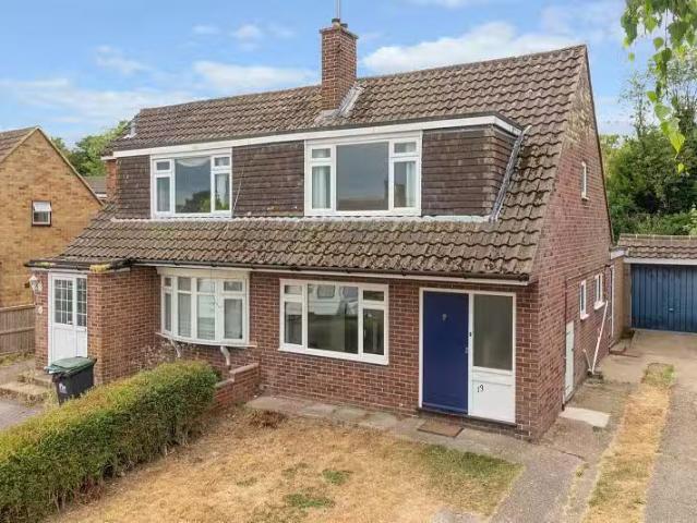 3 bedroom semi detached house for rent in Westgate Close, Cant.