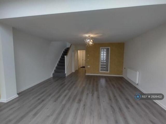 3 bedroom semi detached house for rent in Wheaters Street, Salford, M7