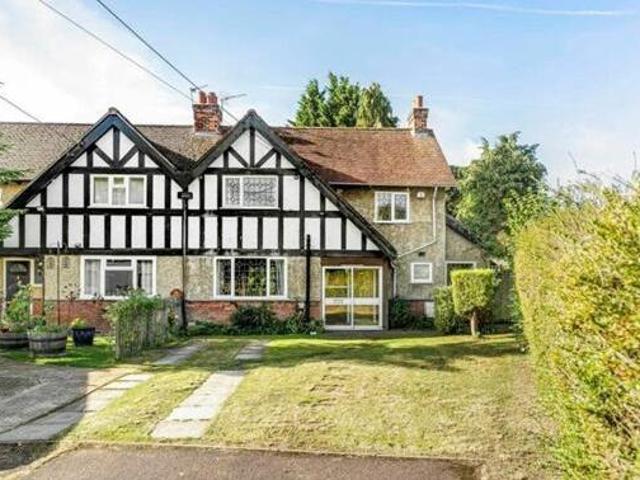 3 Bedroom Semi detached House For Rent In Wheatley