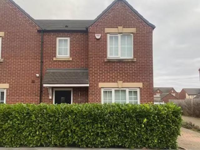 3 bedroom semi detached house for rent in Wheatley Drive, Cott.