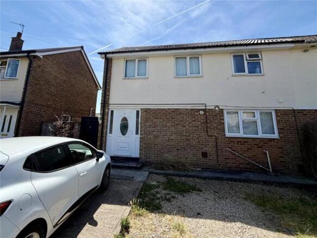 3 bedroom semi detached house for rent in Wimpole Close, Park South, Swindon, Wiltshire, SN3